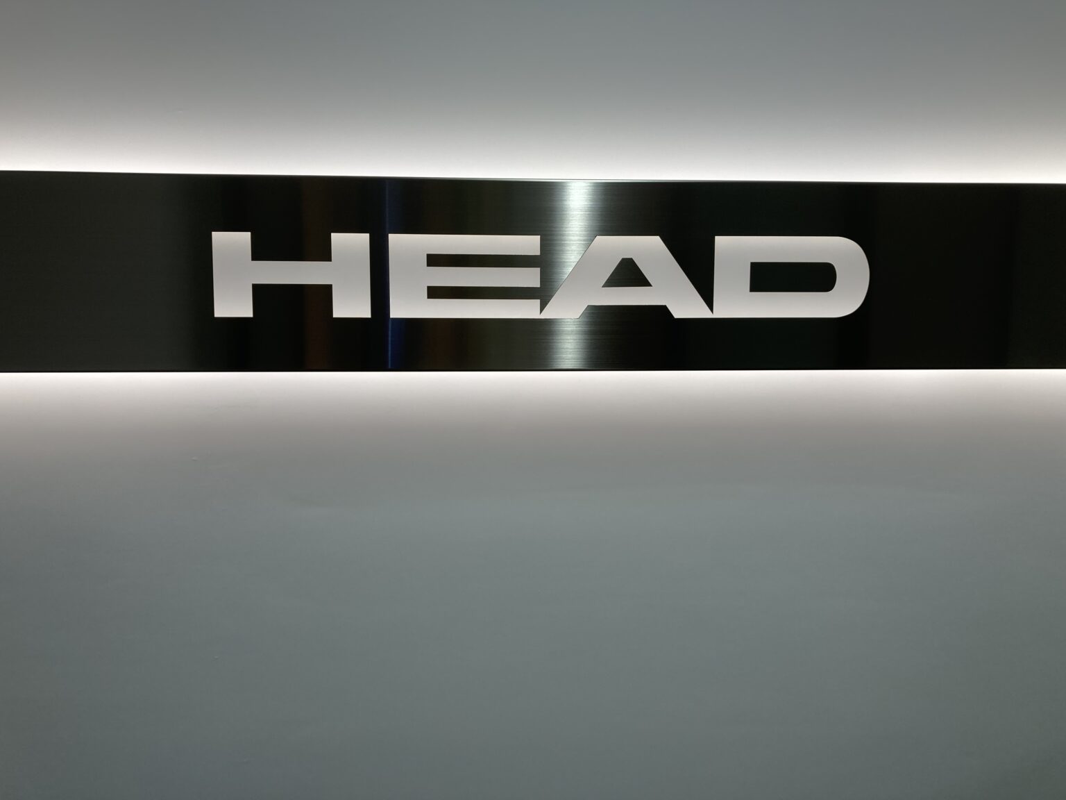 HEADってどんなブランド？｜ブログ＆インフォメーション｜ライジングテニスクラブ